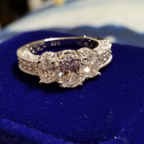 R565-888 on Storenvy