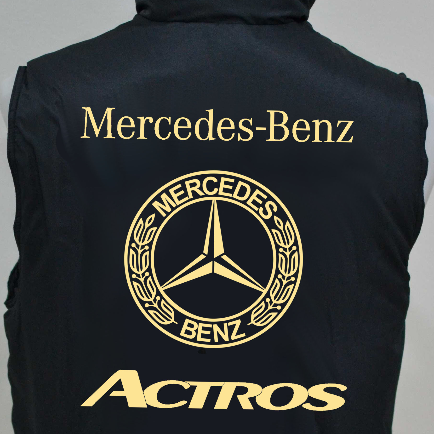 Mercedes Actros - Vest // Mercedes Actros - Weste on Storenvy